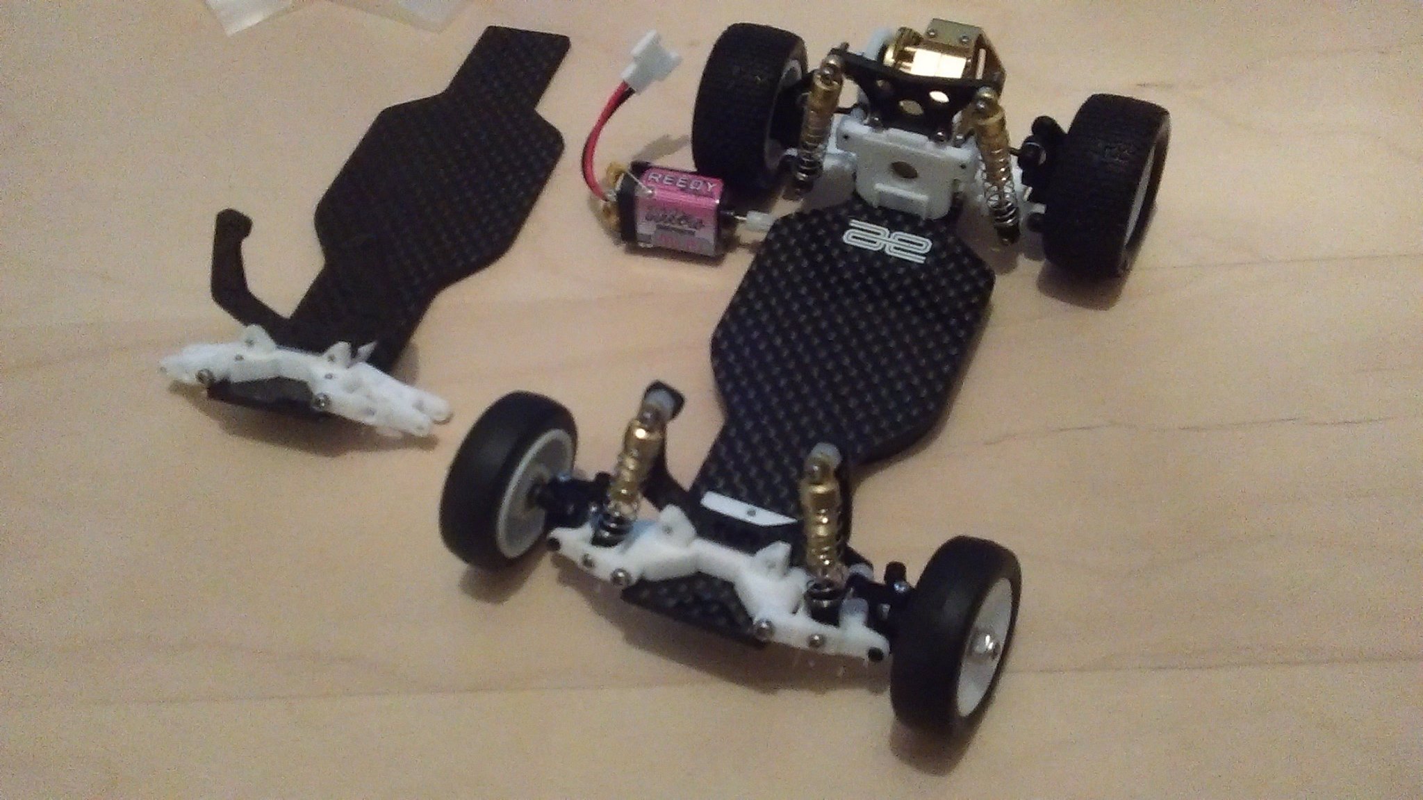 Awesome 1 32 scale RC10 Replica LiveRC R C Car News Pictures